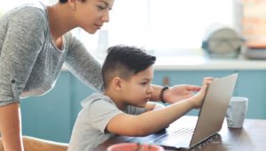 Be Safe Online: A 6 To 8 Years Kid’s Guide To Internet Safety